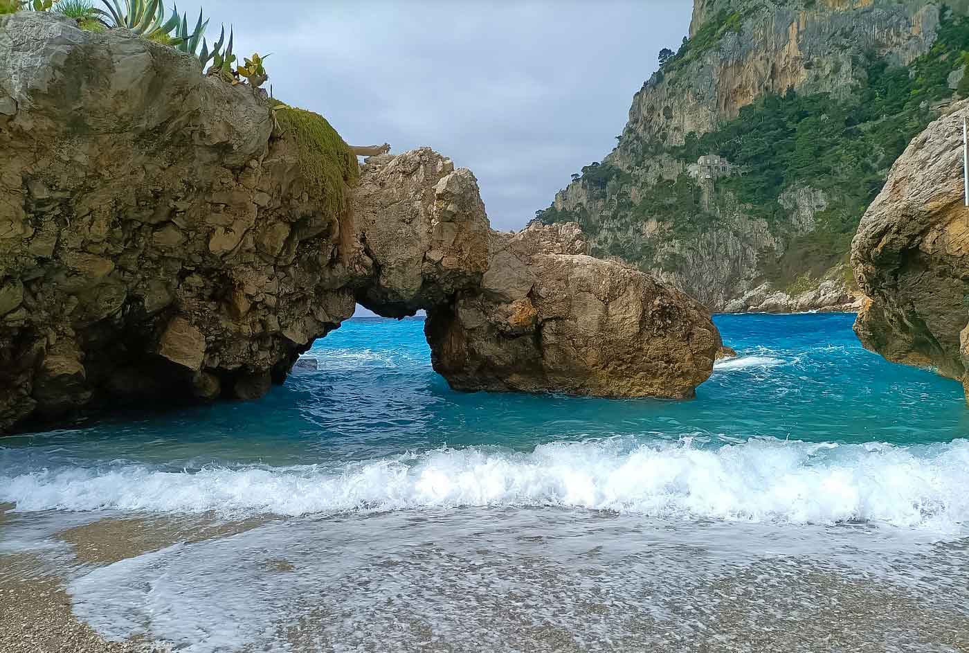 Top 8 Beaches in Capri